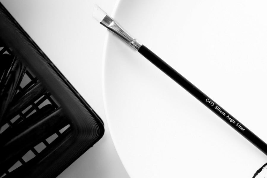 Silicone Angle Liner Review – Crownbrush